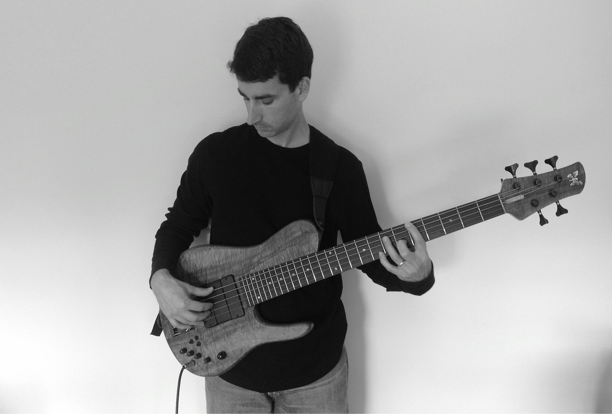 Damian Coccio Bassist — ‘winter Clear Solo Bass By Damian Coccio Played